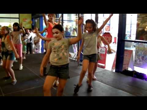 Rynno tv - cea mai tare coregrafie,cei mai tari fani - partea a II-a