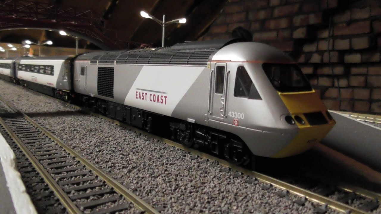 East Coast HST running - YouTube