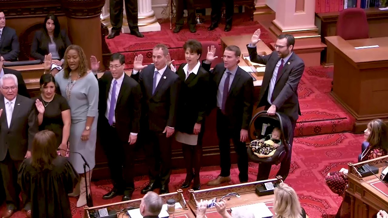 CA Senators Take Oath of Office - 12/3/18 - YouTube
