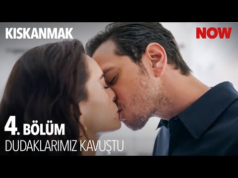 Mükerrem ve Nüzhet Kendilerini Aşka Bıraktı - Kıskanmak 4. Bölüm @KiskanmakDizisi