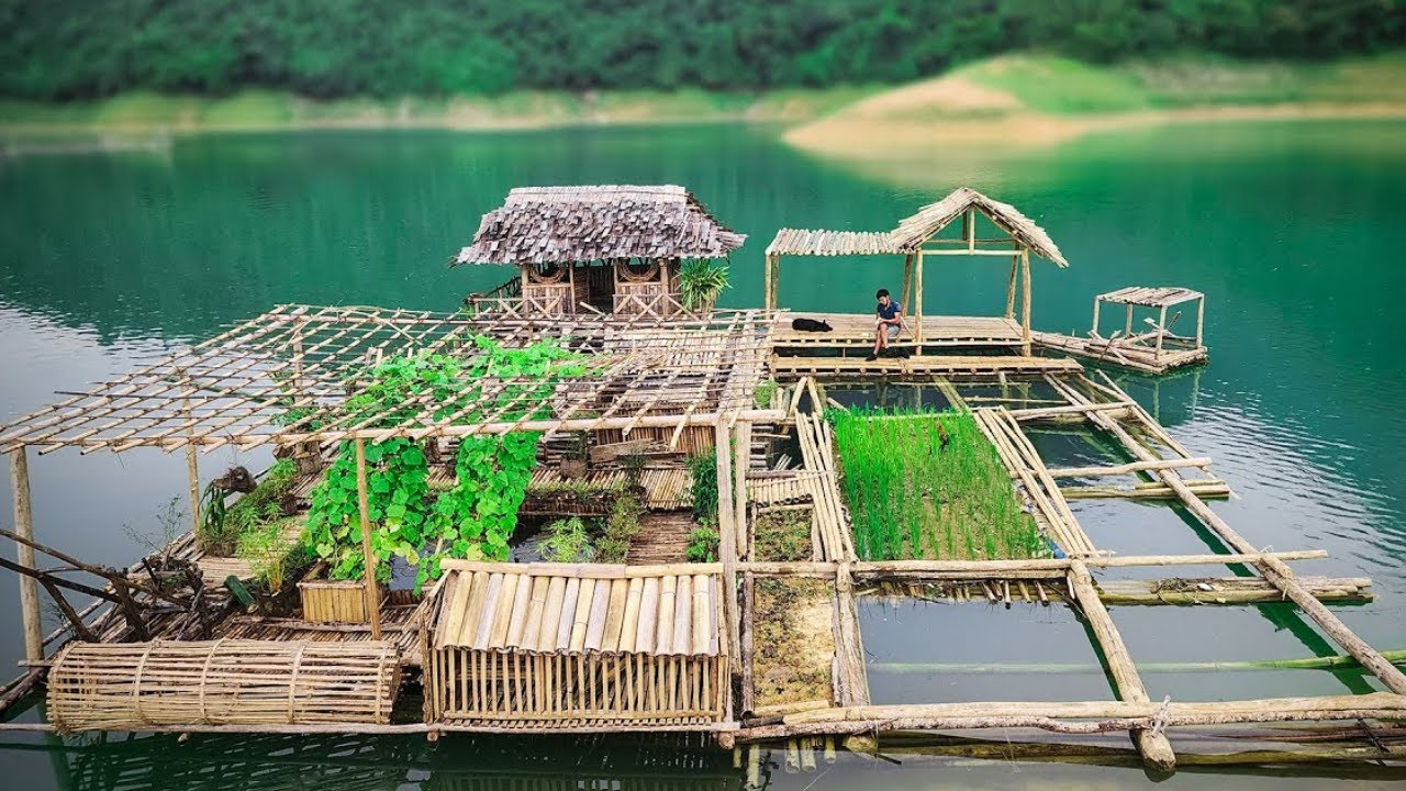 Man Challenges 2 Months To Build A Huge Movable Boathouse It's So ...