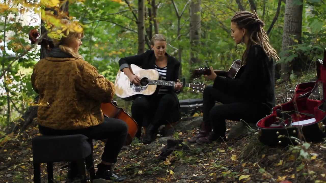 Mariette - Dream of Life - Acoustic Version - YouTube