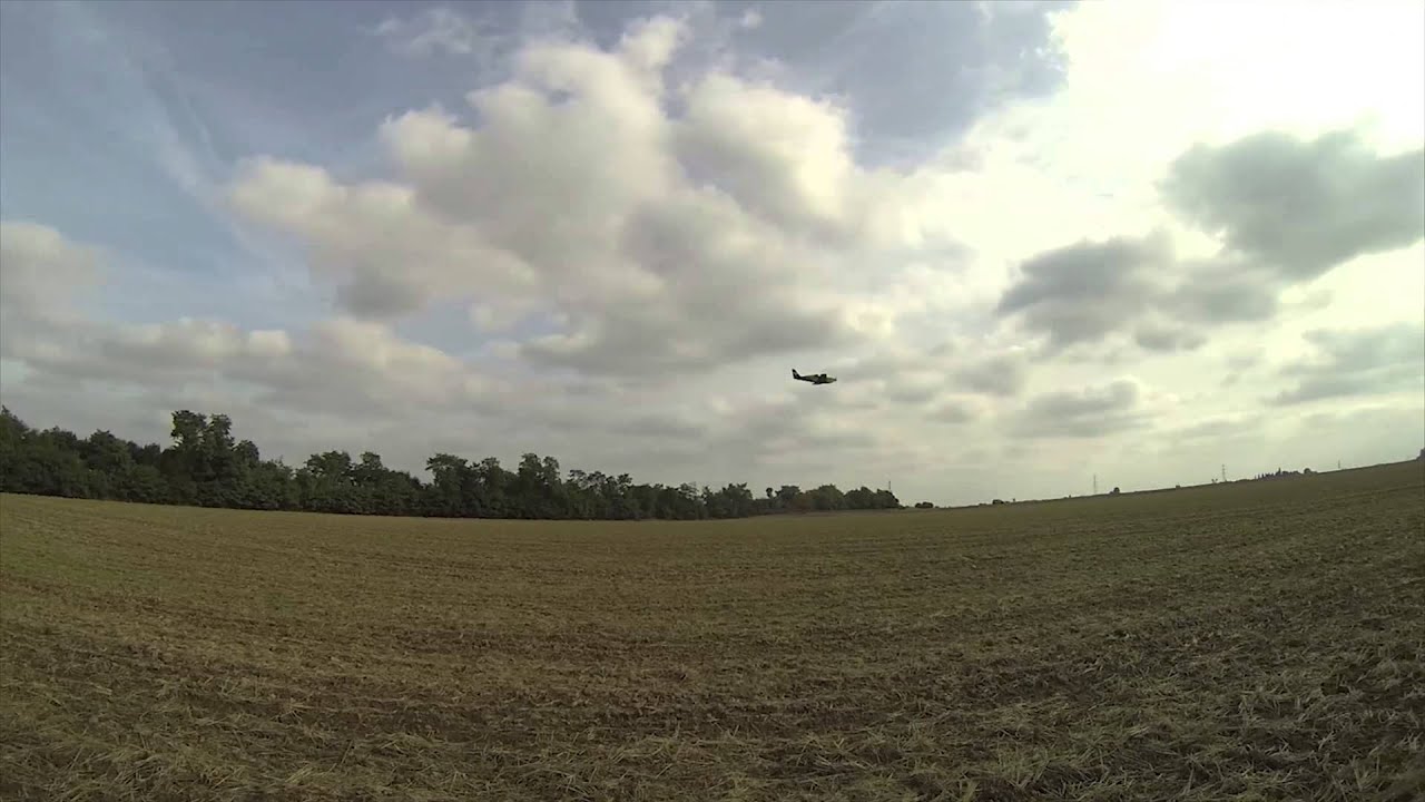 Flite Test FT Racer "Ripslinger" Maiden Flight (Premier Vol) - YouTube
