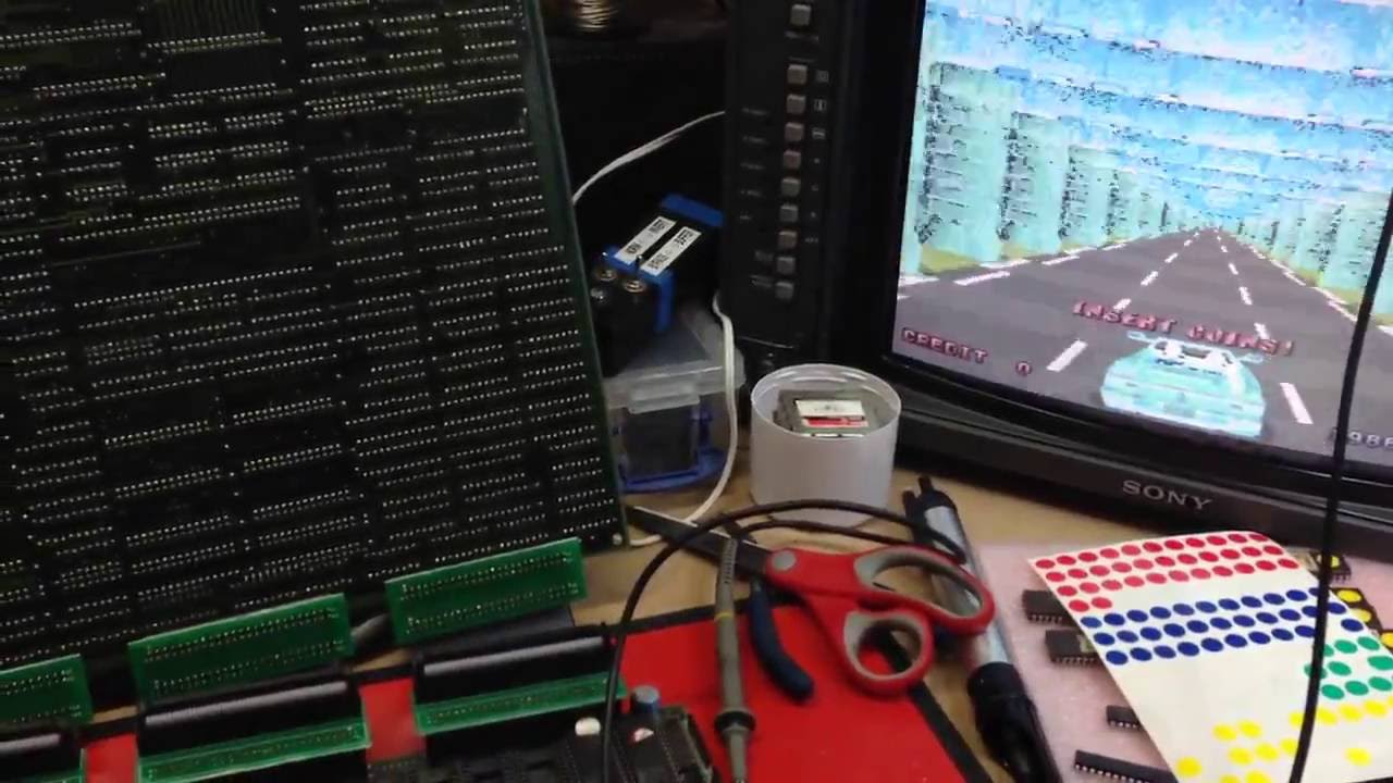 160825 RetroClinic PCB OutRun - YouTube