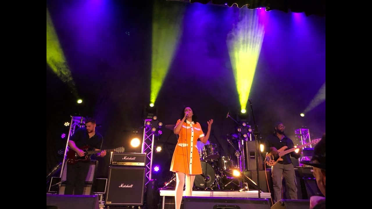 Rhoda Dakar live at Incider Festival Feb 2022, Pontins Sandbay - YouTube
