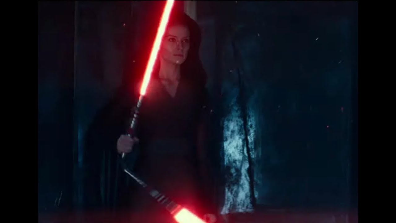 Closer Look At Dark Side Rey And Her Double Sided Lightsaber | Star ...