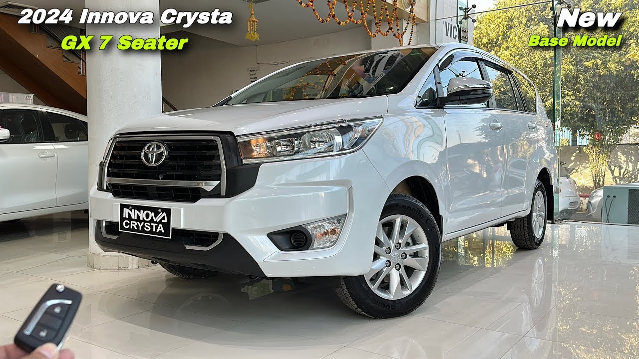 Dân tình ùn ùn mua Toyota Innova Crystal giá từ 565 triệu đồng, trang ...
