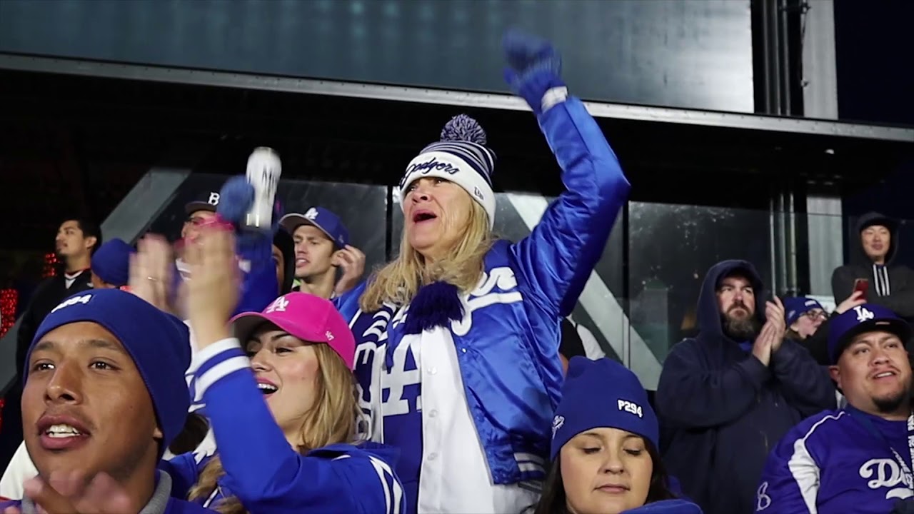 Pantone 294 San Francisco Dodgers vs Giants April 29th, 2019 - YouTube