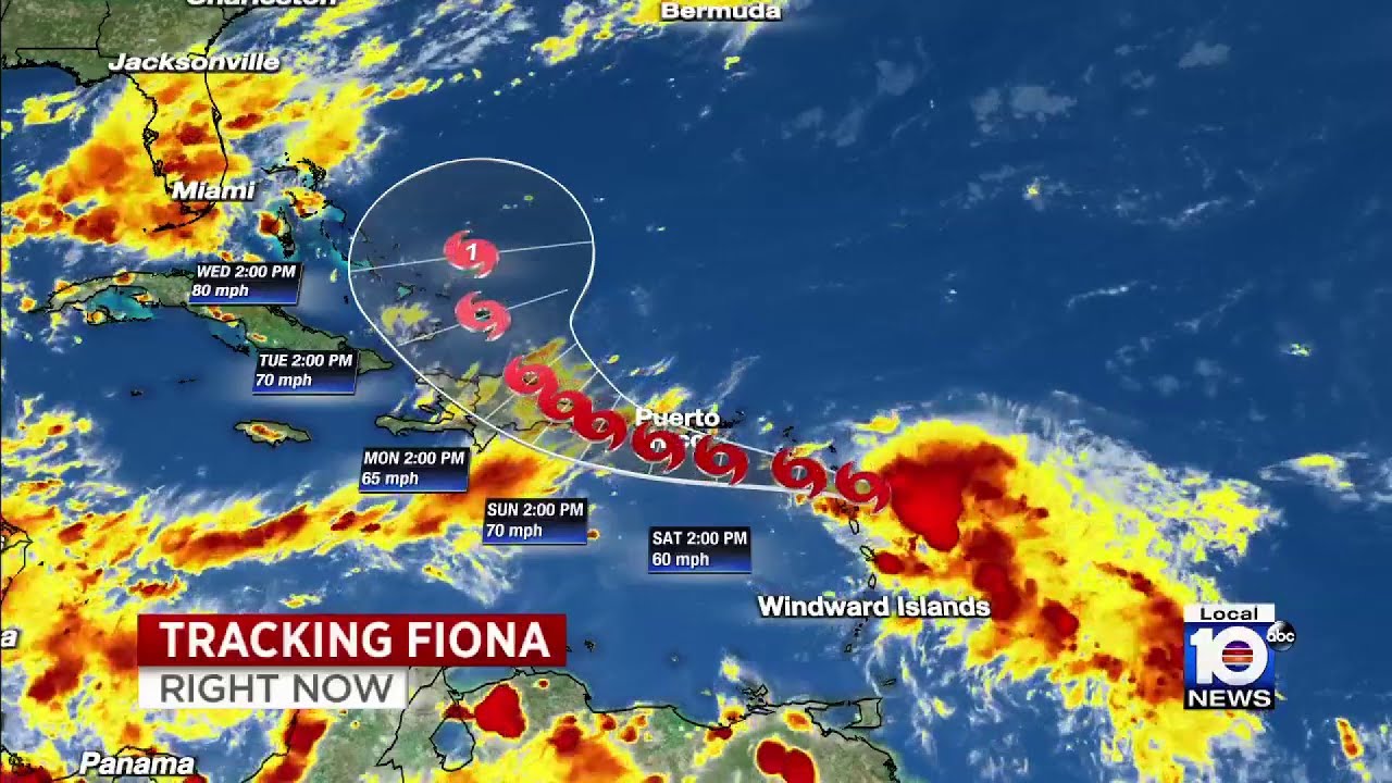 Puerto Rico braces for heavy rain from Fiona - YouTube