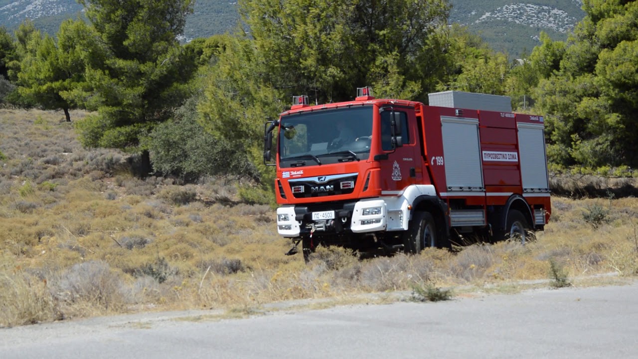 TEMAX TLF-4000/300 on MAN TGM 18.290 4X4 mild offroad driving - YouTube