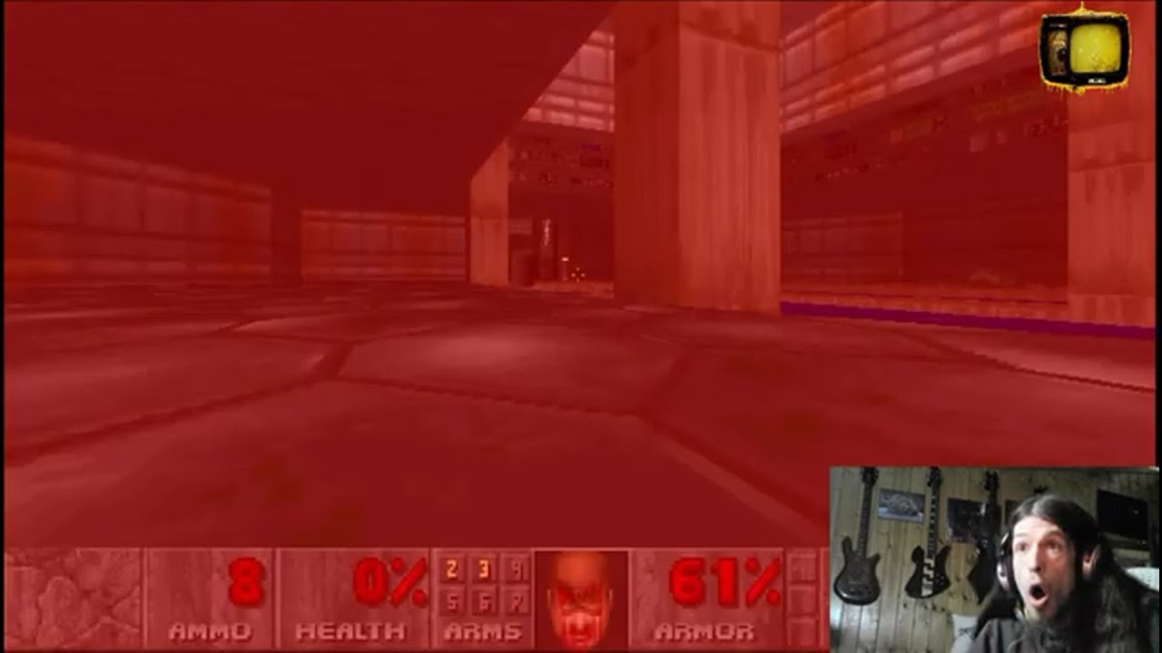 Pro Gamer dies First Level of DOOM!! (Classic Doom 1993) - YouTube