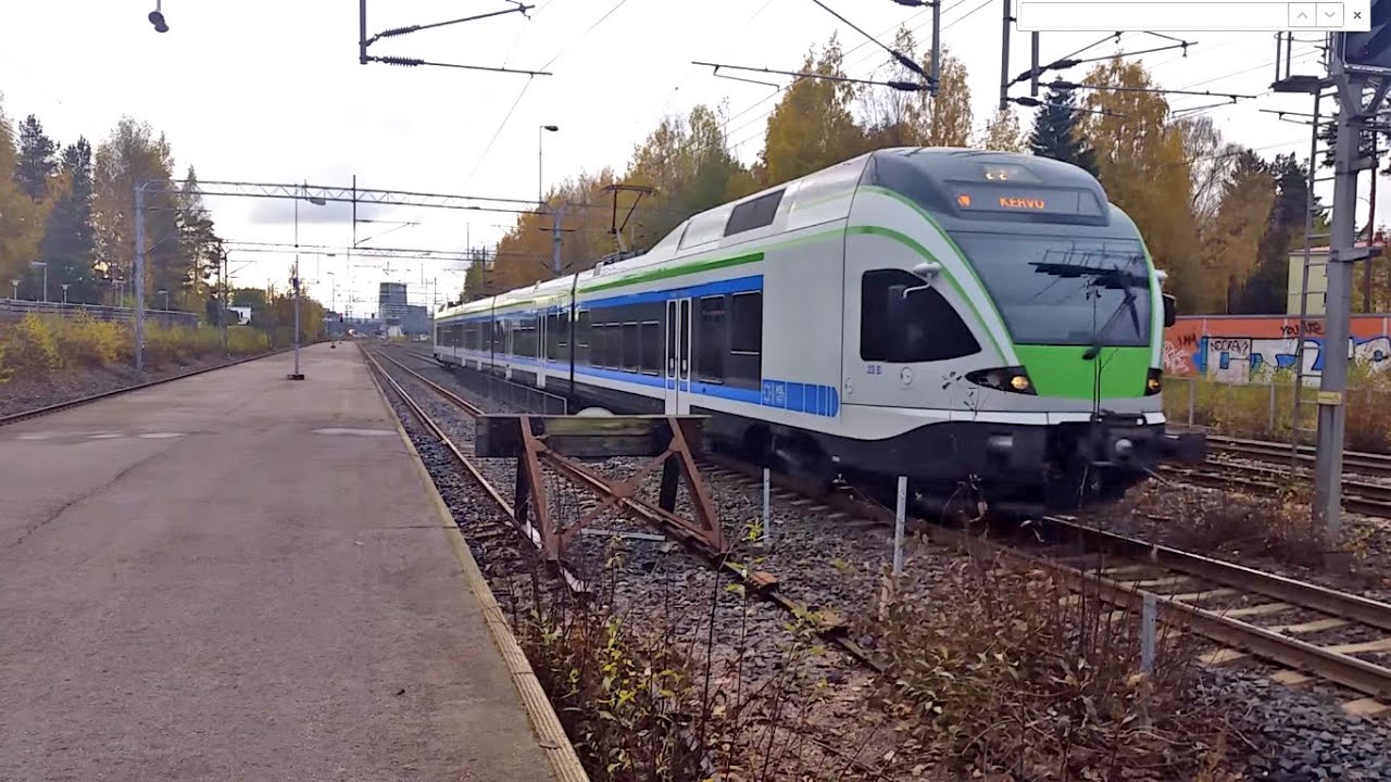 [VR] Sm5-23, Tikkurila station / Sm5-23, станция Тиккурила - YouTube