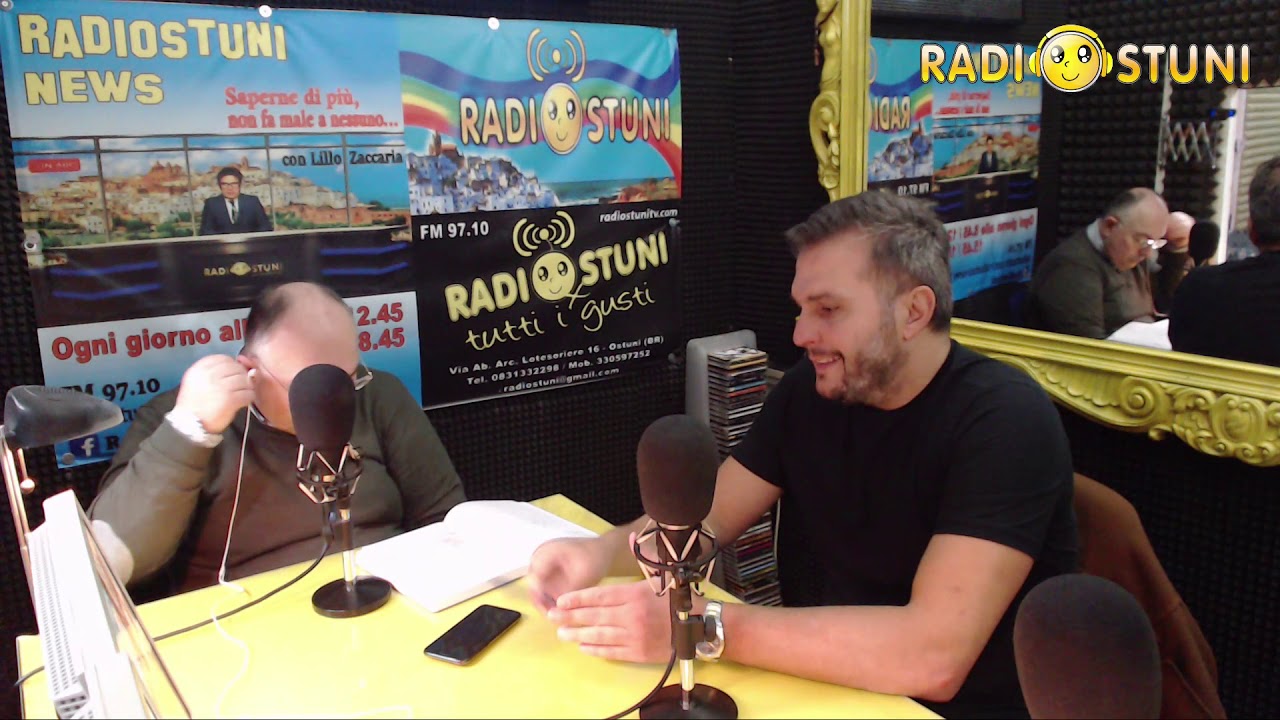 CO/Scienze Politiche con Adriano Zaccaria _ Radiostuni - YouTube