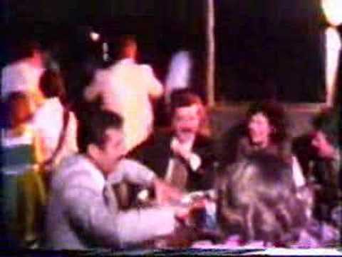 Baharı bekleyen kumrular, bülent ersoy