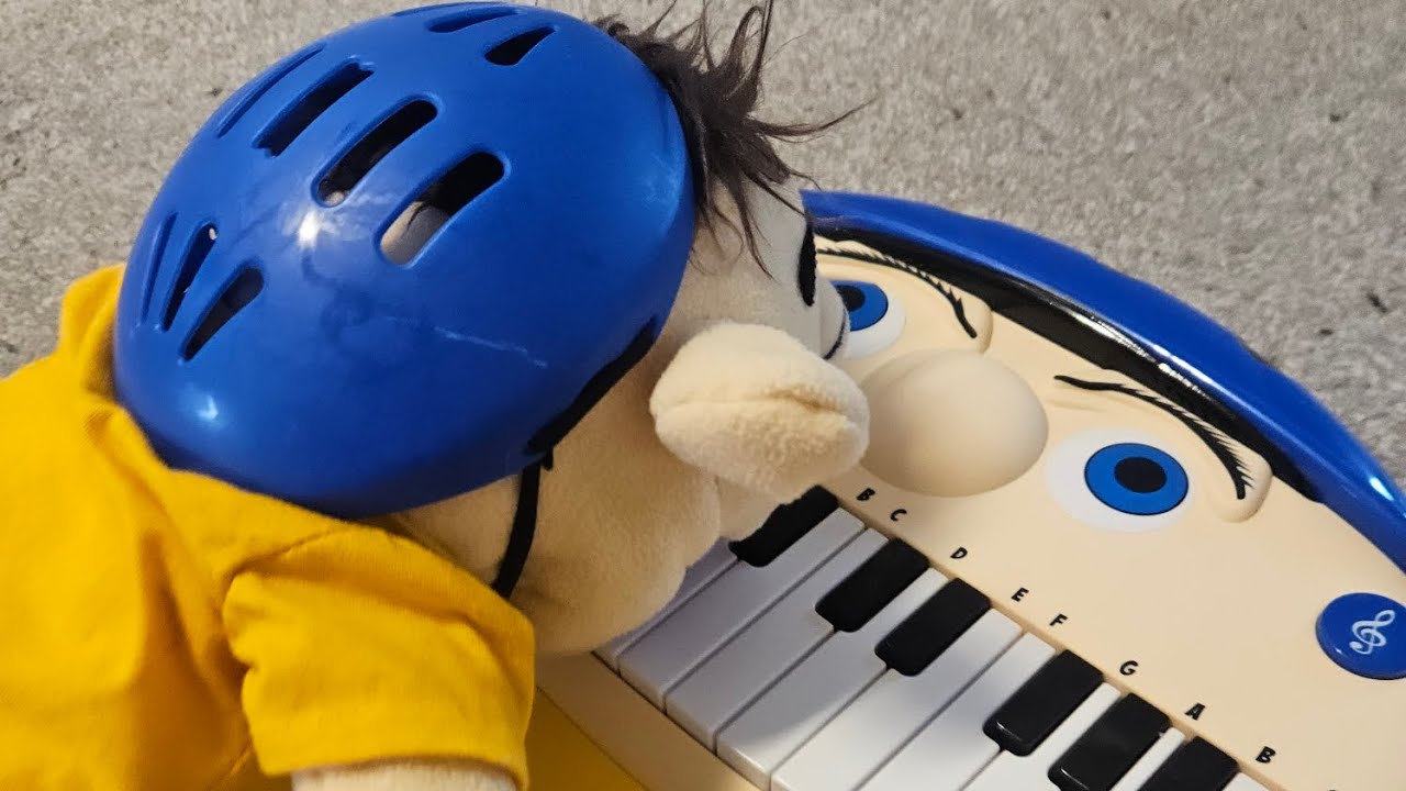 SML movie jeffys piano - YouTube