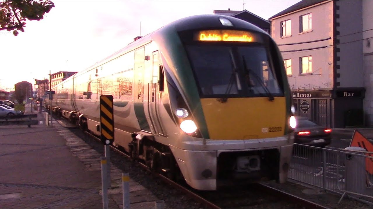 Irish Rail 22000 Class Intercity Train 22222 - Wexford Town, Ireland ...