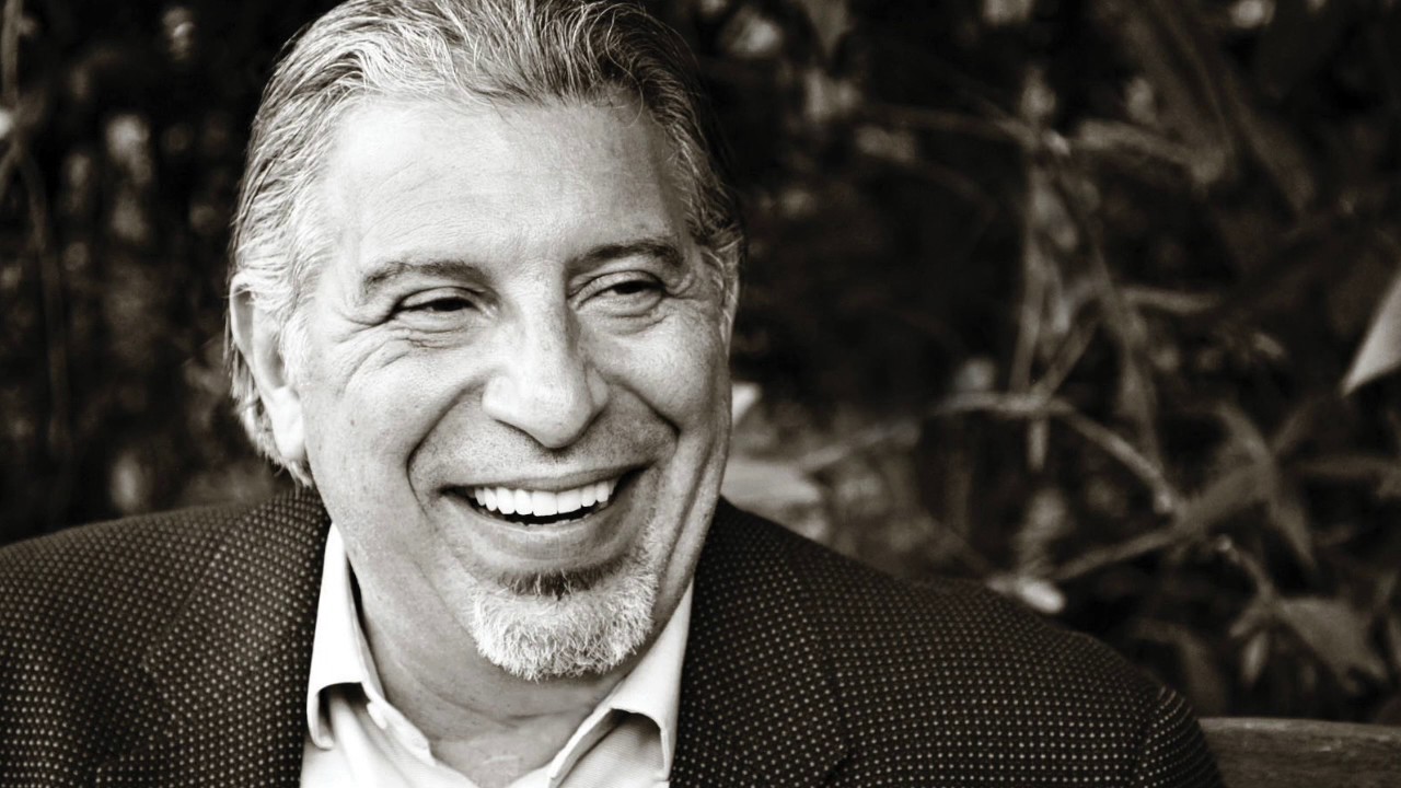 Interview with Max Mclean of FPA Theatre - YouTube