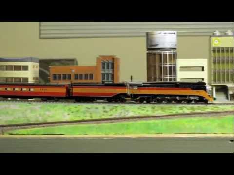 N-Scale Southern Pacific Morning Daylight with Sound Decoders - YouTube
