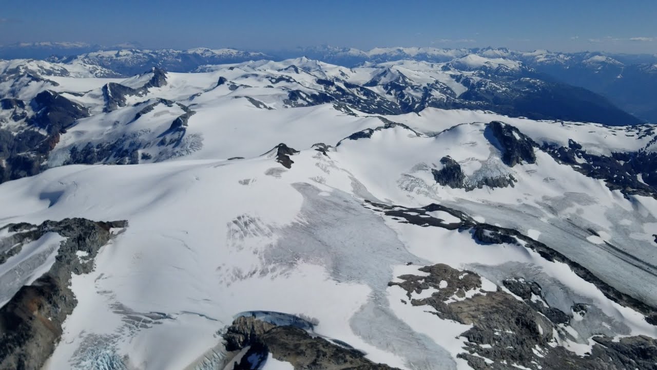 Flying the Niviuk Artik 6 Behind Pemberton Icefield with Igor Tolsky ...
