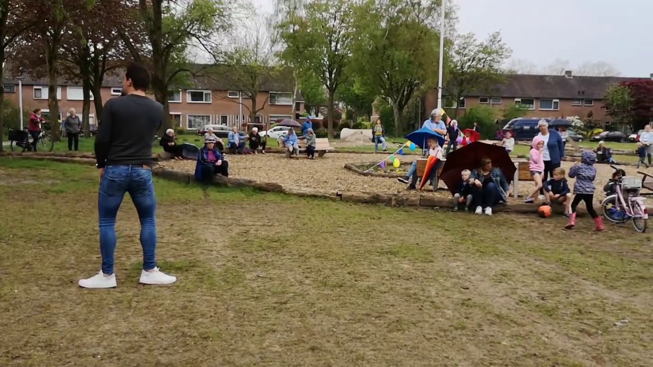 Nick Stricker in Lochem op 18 april 2020 - YouTube