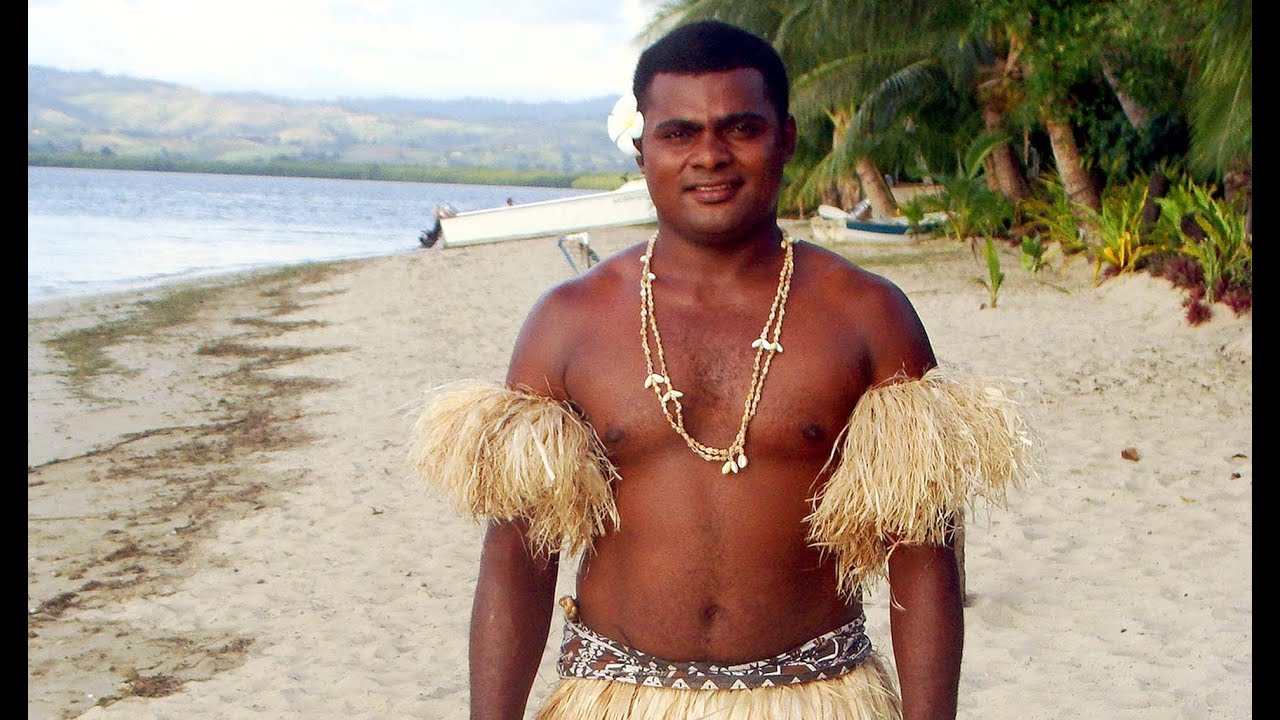 Beautiful fiji boys dancing - Great dance performance 2/2 - YouTube