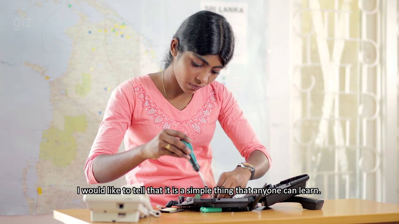 Jeyakulanathan Jenoji - NAITA Student, Kilinochchi - YouTube