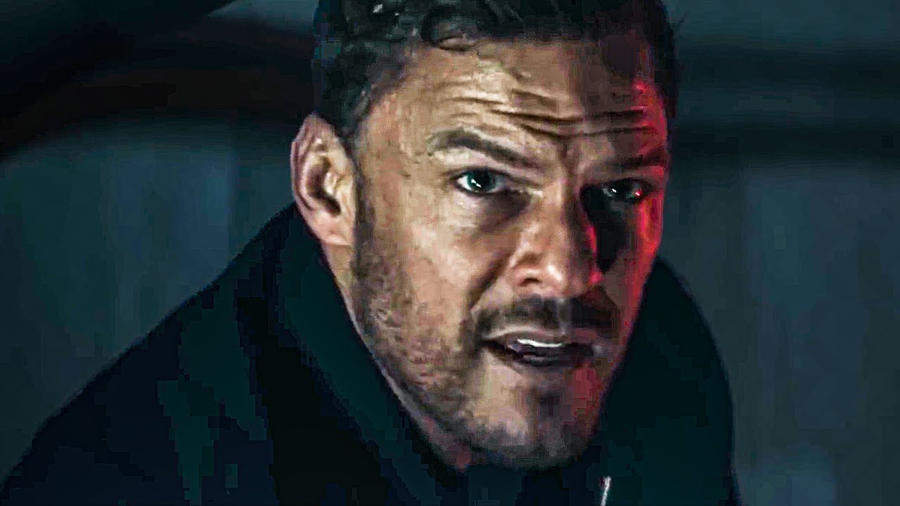 Jack Reacher Goes STEALTH Mode | Reacher Season 2 (Alan Ritchson) - YouTube