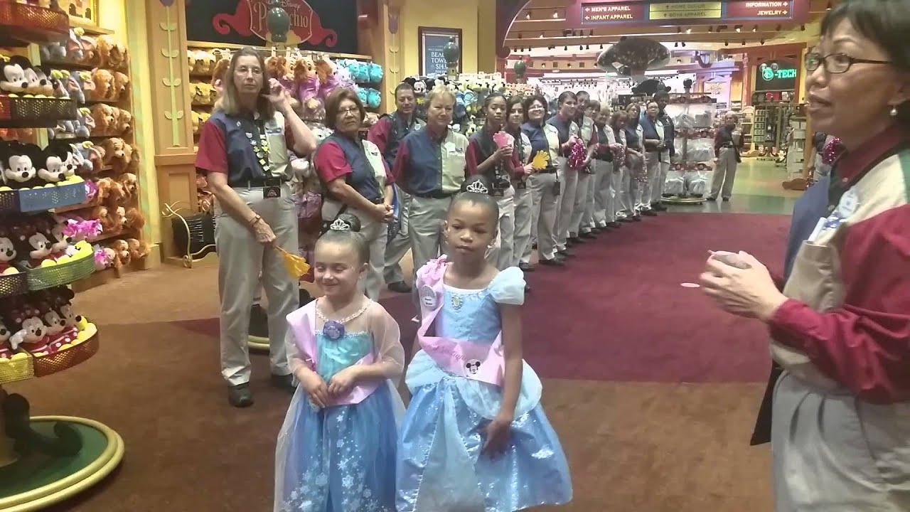 Disney Store opening - YouTube
