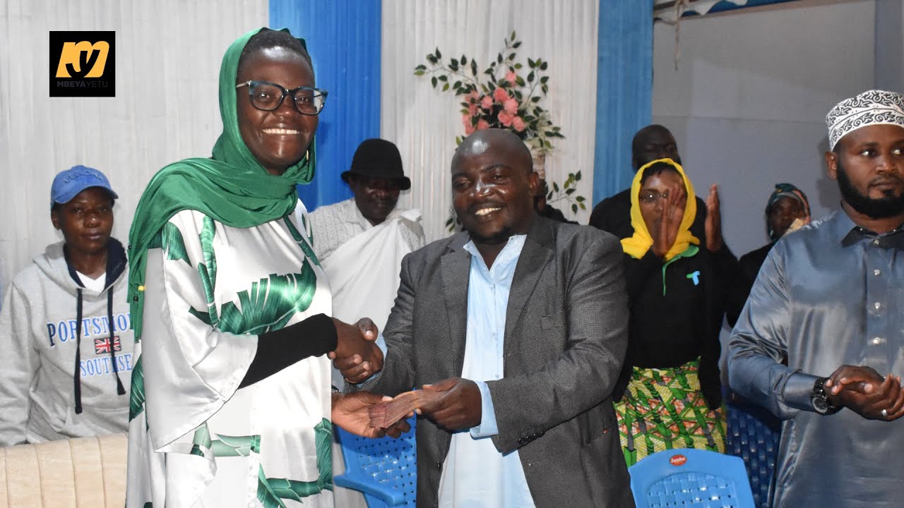 SIKU SPIKA WA BUNGE MBUNGE WA JIMBO LA MBEYA MJINI DKT TULIA ...