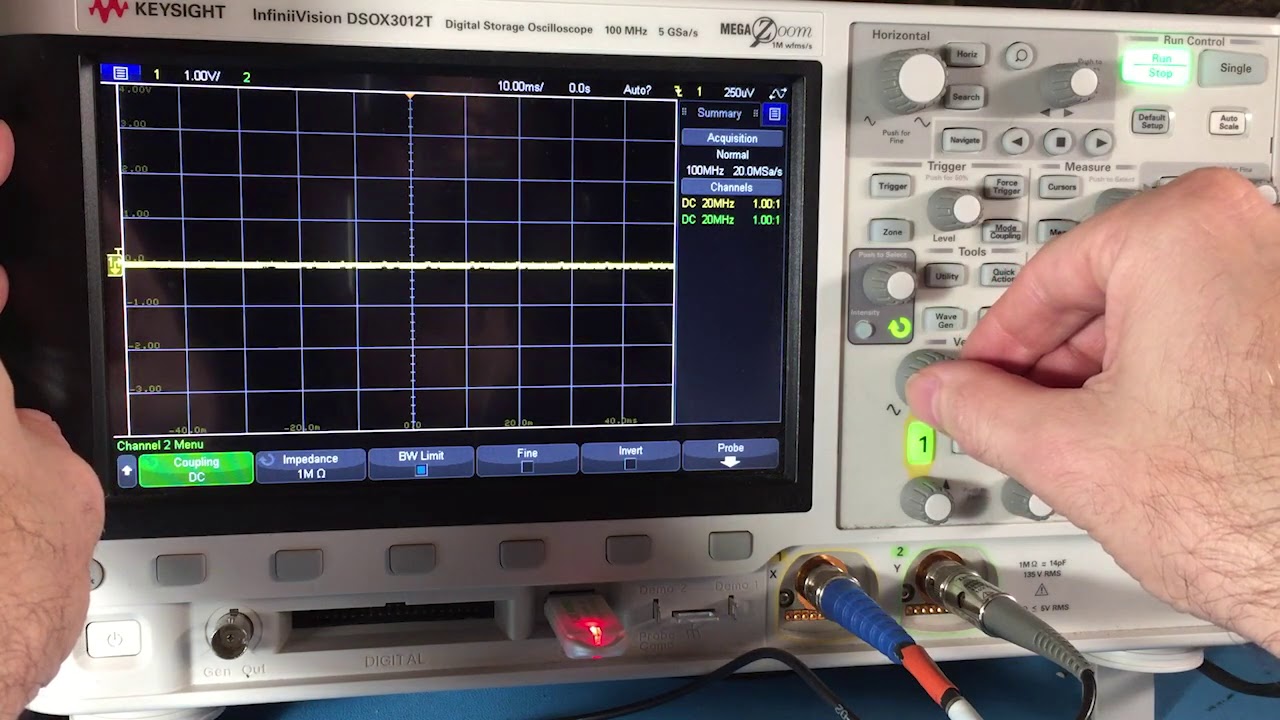Introduction to the oscilloscope and its voltage and time scales - YouTube