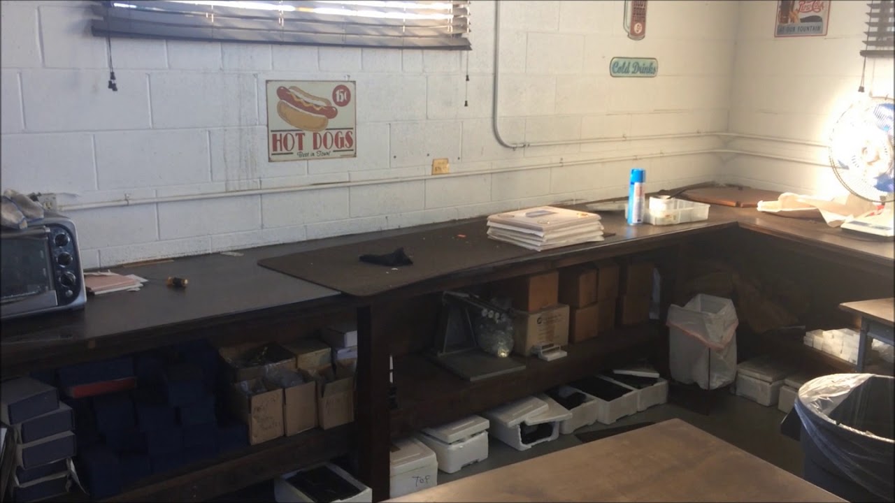 Aswell Trophy Laser Engraved Plank Owner Plaques - YouTube