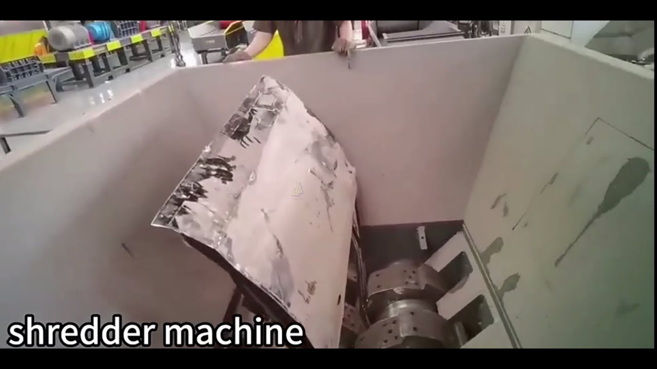 Car door shredding machine waste vehicle recycling line scrap car ...