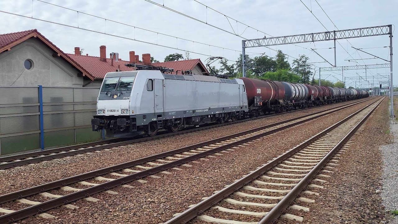 Traxx 186 261-4 | ORLEN KolTrans [4K] - YouTube