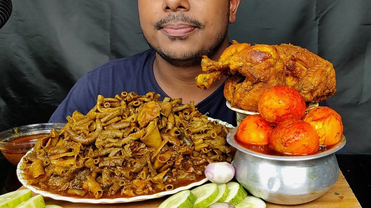 ASMR EATING/SPICY MUTTON BOTI CURRY,WHOLE CHIKHEN CURRY,LOTS OF EGG ...