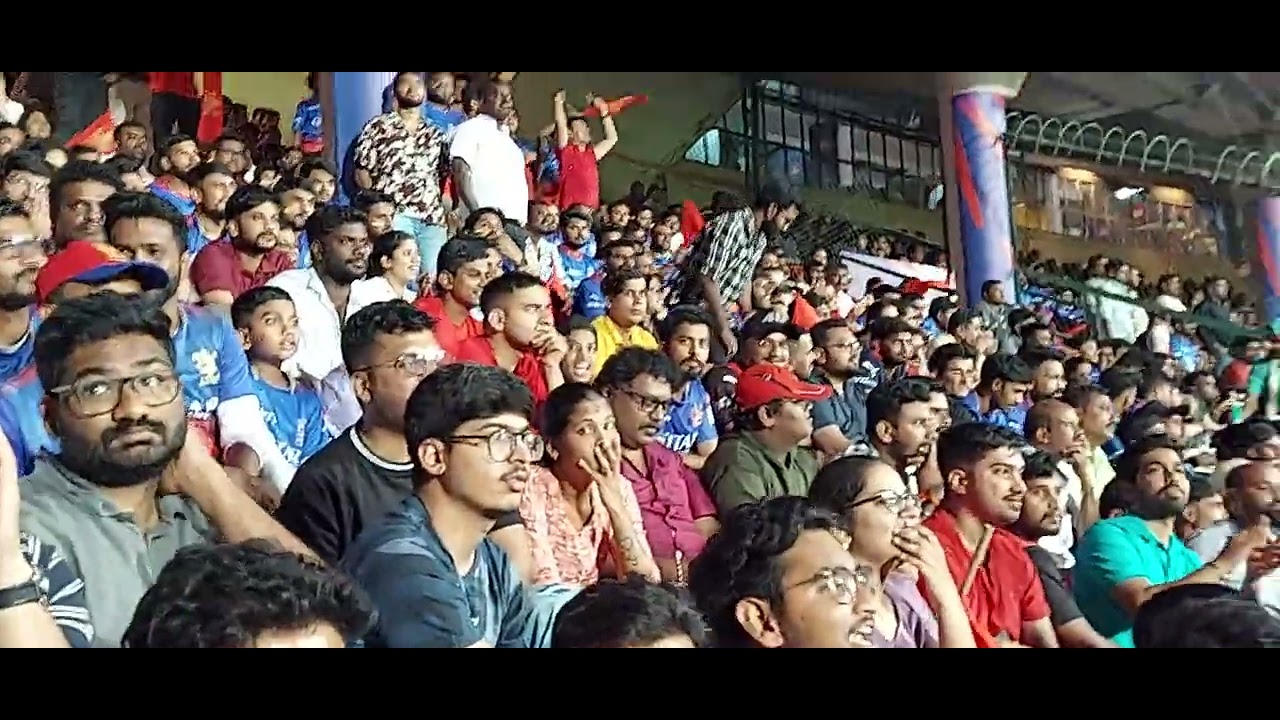 RCB crowd welcoming Dinesh Karthik (DK), The Finisher at Chinnaswamy ...