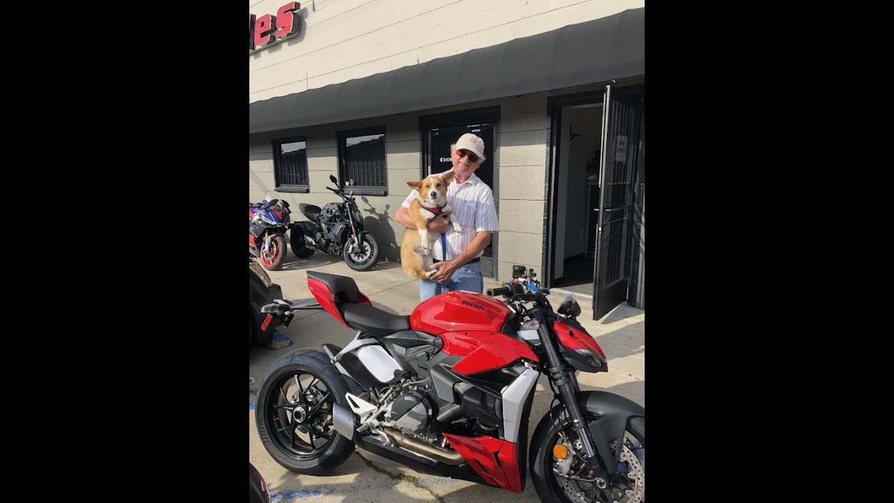 Riding Skyline Truck Trail on a Ducati StreetFighterV2 - YouTube