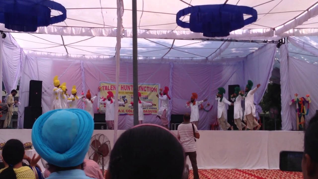 jc dav college dasuya Jhummar on talent hunt 2014 - YouTube