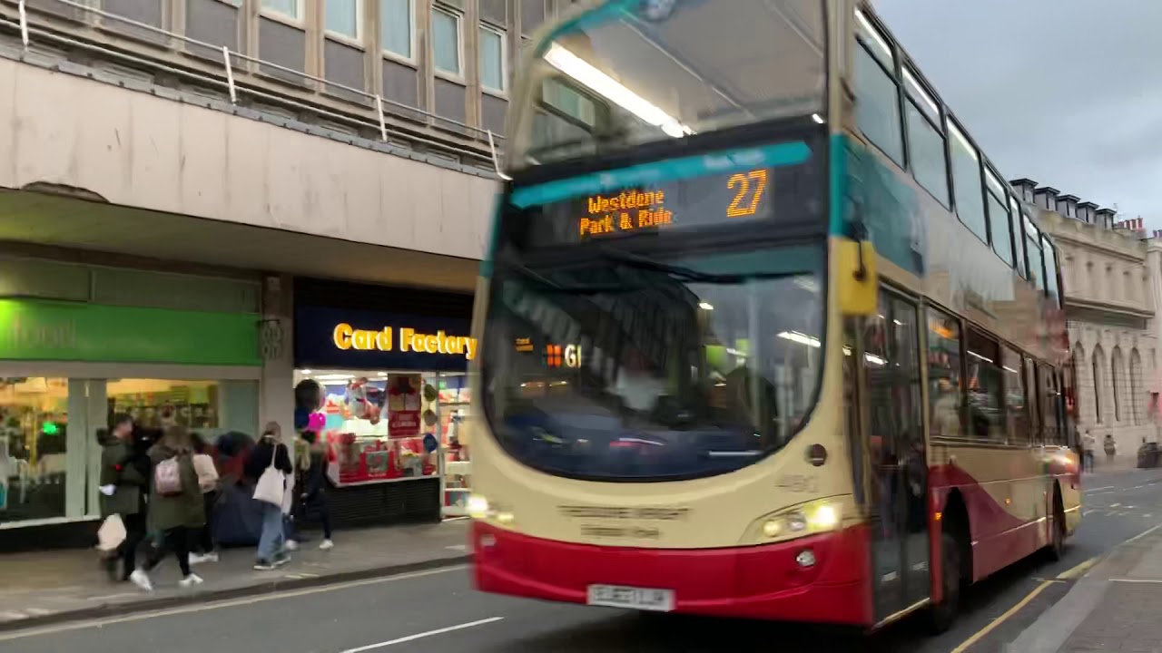 Brighton & Hove Bus Route 27 passing though North street Brighton - YouTube