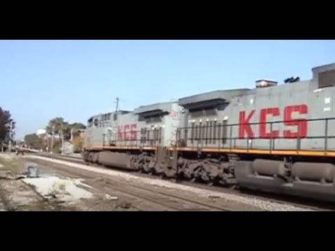 KCS power on westbound ICE train at B-17. October 2002 - YouTube