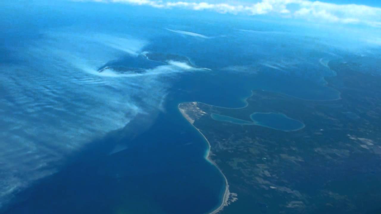 Aviation - Flying Over Sleeping Bear Dunes National Seashore, Lake ...