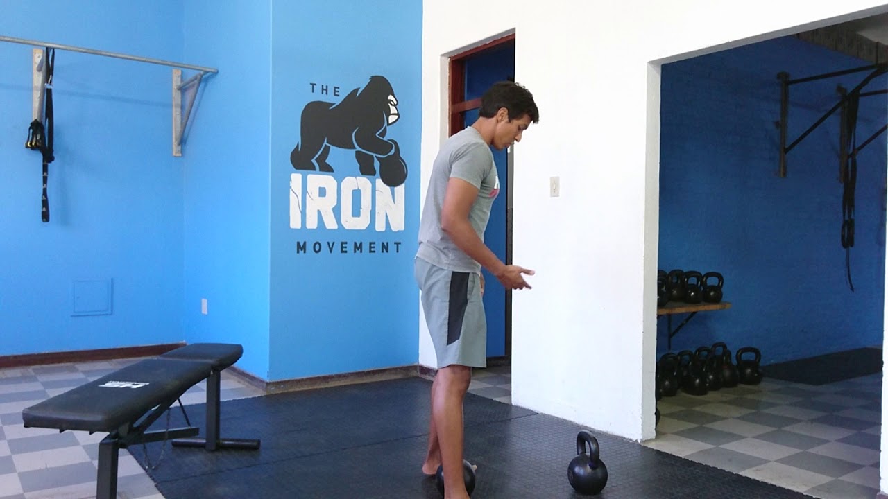 Hardstyle Kettlebell Swing- improving eccentric hinge timing - YouTube