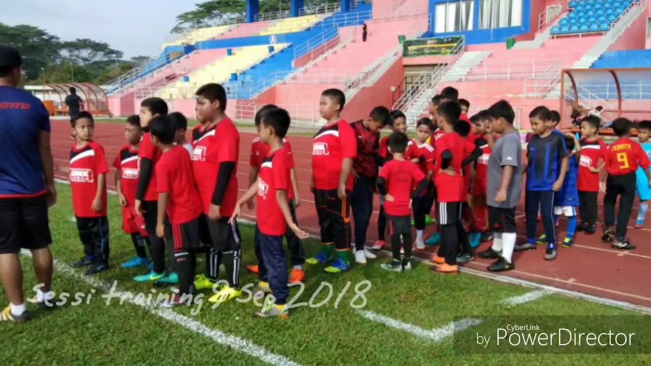 Training session 2 . Akademi Bola Sepak Merah Kuning | ABMK Sepang ...