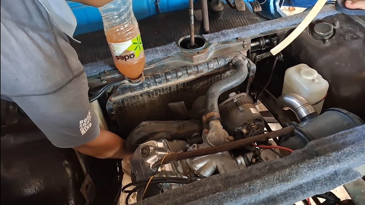cara kuras air radiator carry bagong 0.1 auto anti overheat - YouTube