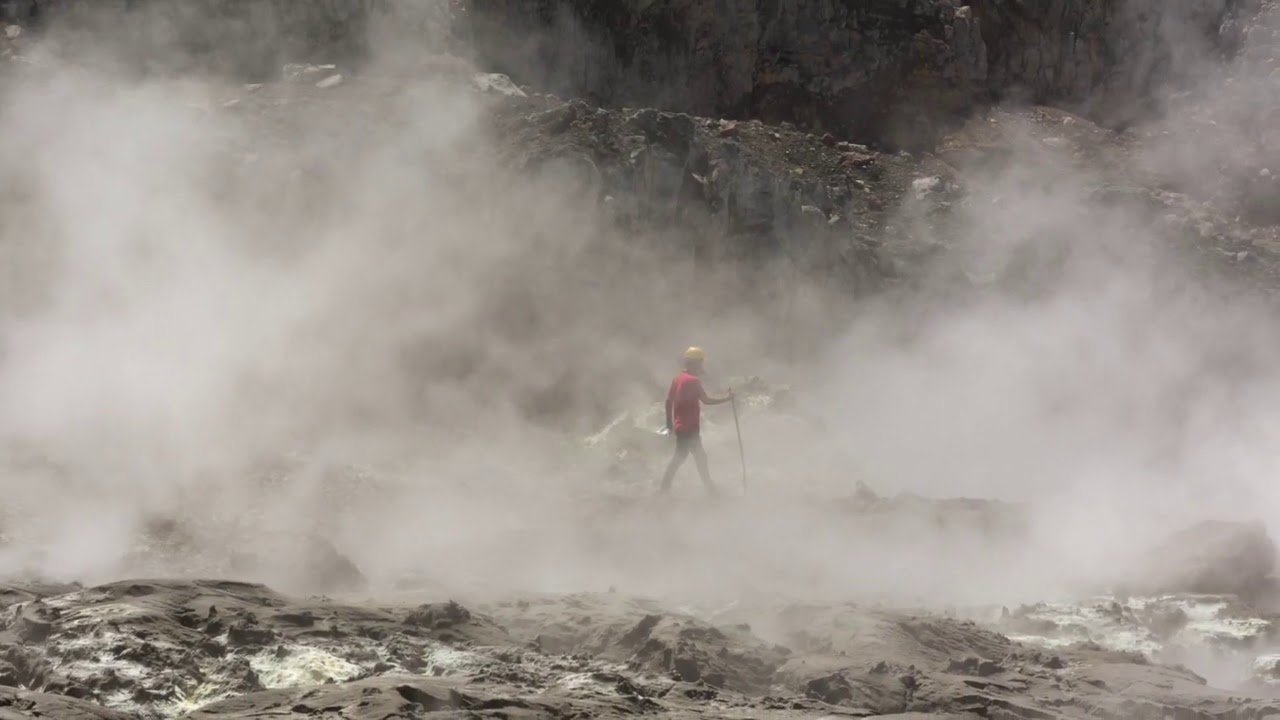 Searching for extremophiles in Poas Volcano - YouTube