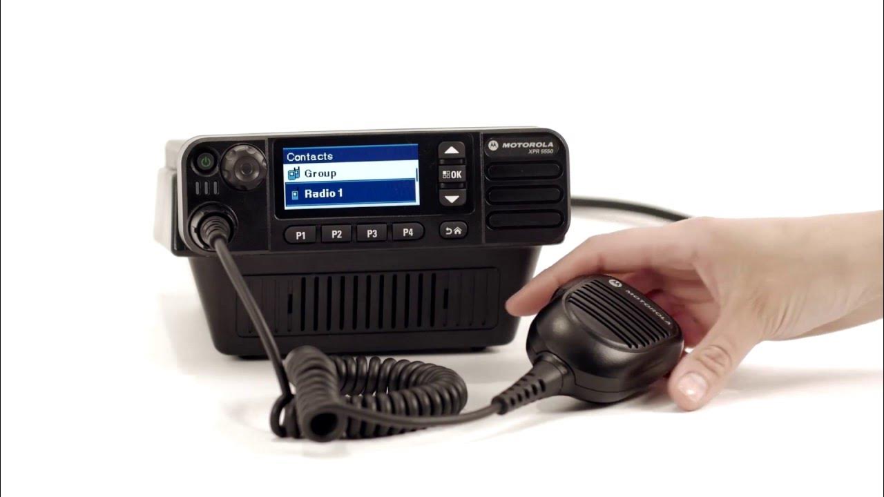 How to use the MOTOTRBO™ XPR 5550 - YouTube