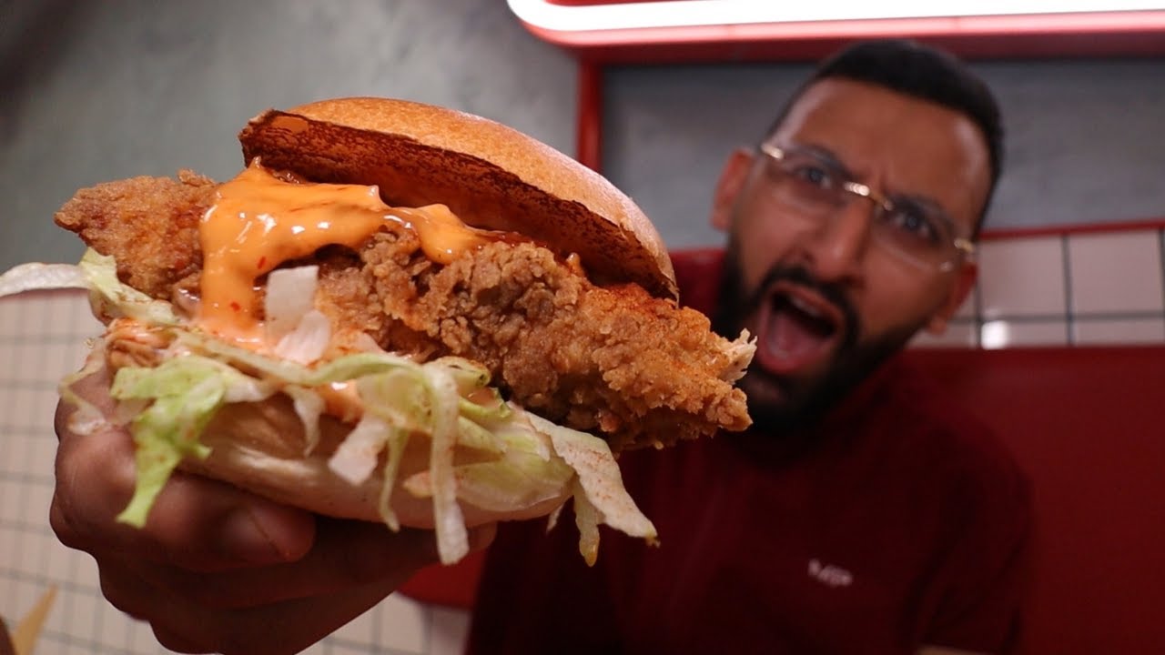 THIS CHICKEN SHOP HAS THE CRAZIEST ITEMS EVER! LIKE A PINEAPPLE MAYO ...