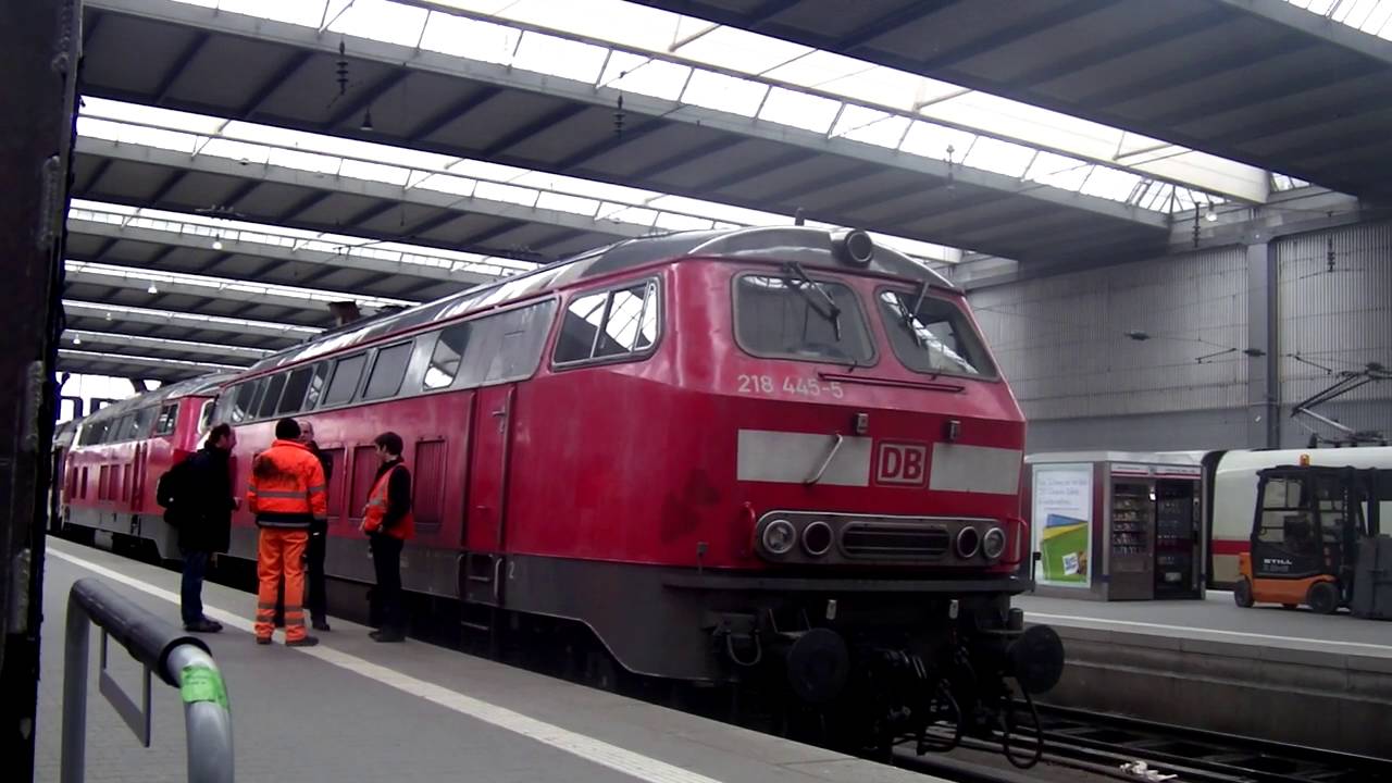 Naik Kereta Api Jerman Deutsche Bahn (DB) antara München Hauptbahnhof ...