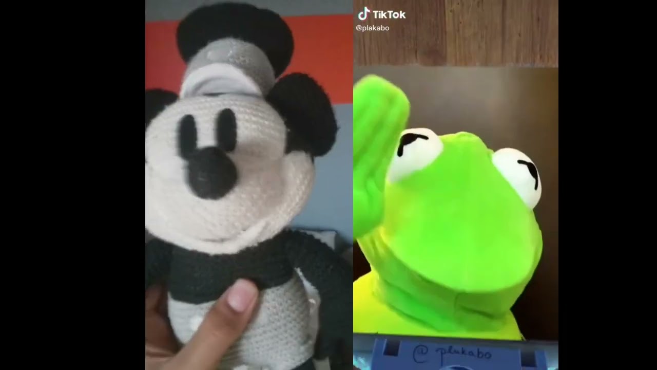 Kermit Jumpscared Mickey Mouse #shorts - YouTube