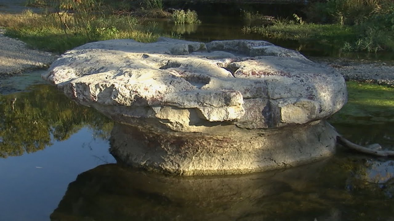 The Round Rock In Round Rock (Texas Country Reporter) - YouTube