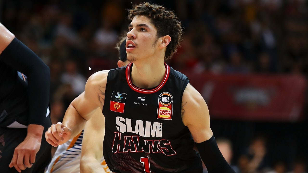 Illawarra Hawks v Brisbane Bullets | LaMelo Ball takes centre stage ...